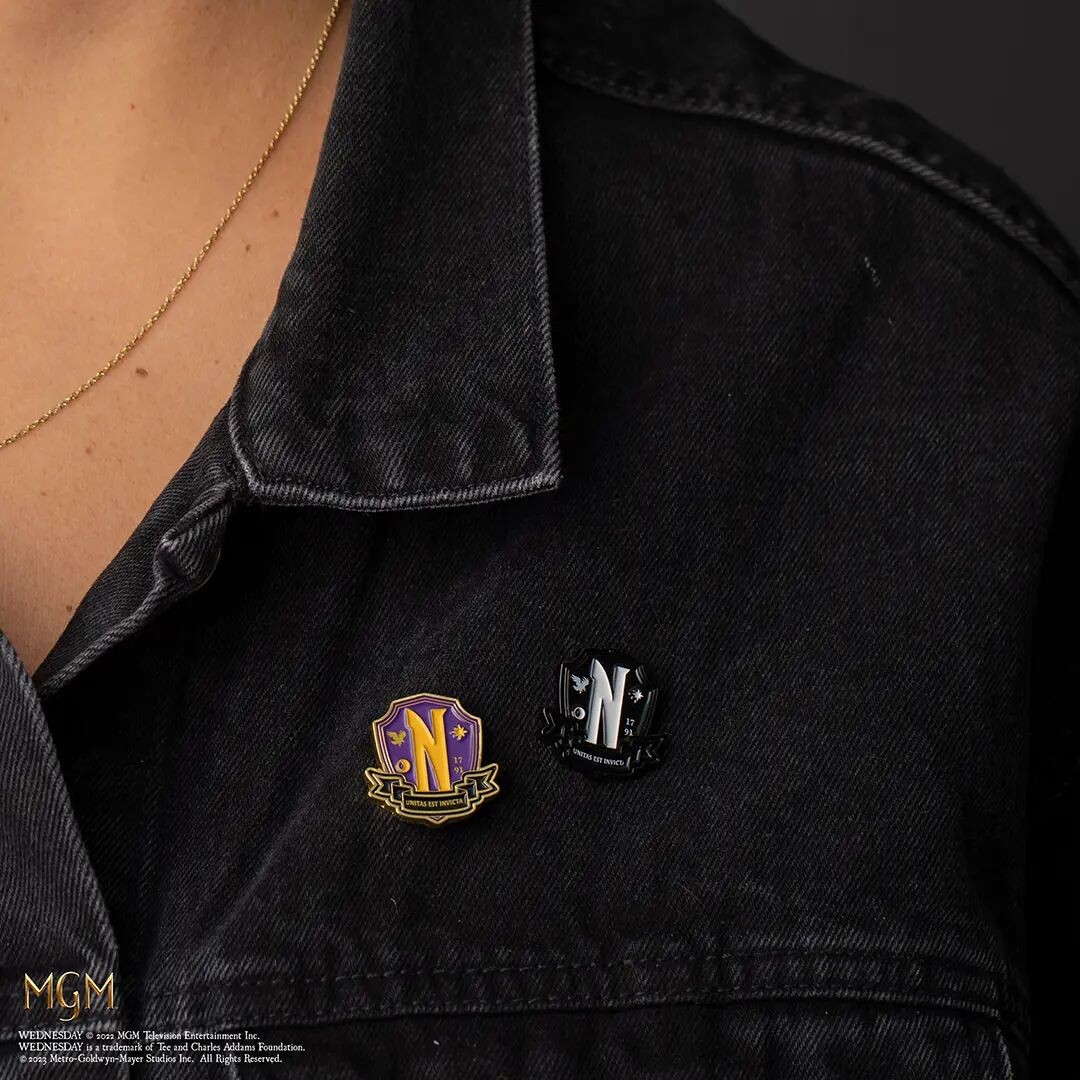 Button, badge Wednesday - Nevermore Academy | Tips for original gifts