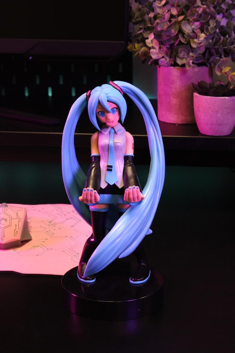 Figurine Hatsune Miku | Tips for original gifts | Europosters