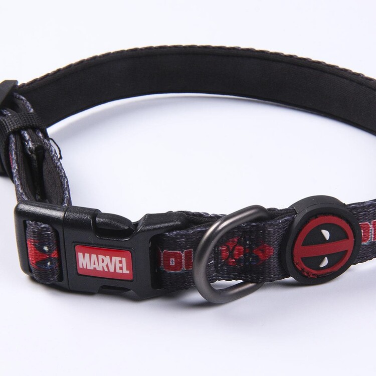 Dog accessories Collar Deadpool | Tips for original pet gifts