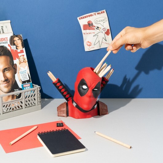 Stationery Deadpool | Tips for original gifts
